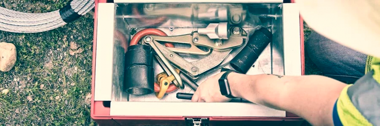 The Different Tools Available in the Service Line Puller Kit - New ...